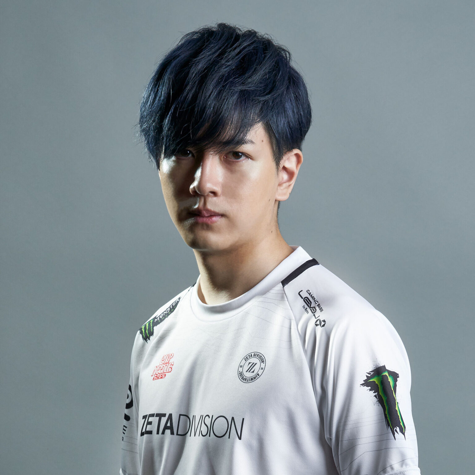 Laz選手 | 大阪テック｜OCA大阪デザイン＆テクノロジー専門学校